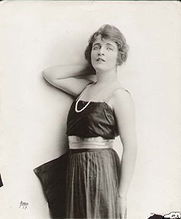 Olive Tell pictures and photos