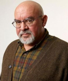 Picture of Stuart Gordon