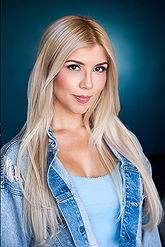 Cinthya Brasil pictures and photos