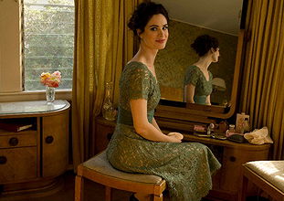 Anora Lyn pictures and photos