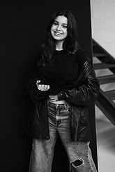 Maria Arrais pictures and photos