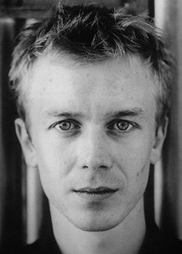 Picture of Steven Robertson