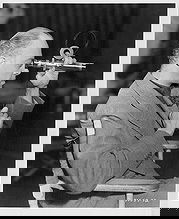 Mitchell Leisen pictures and photos