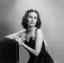 Elena Zareschi pictures and photos