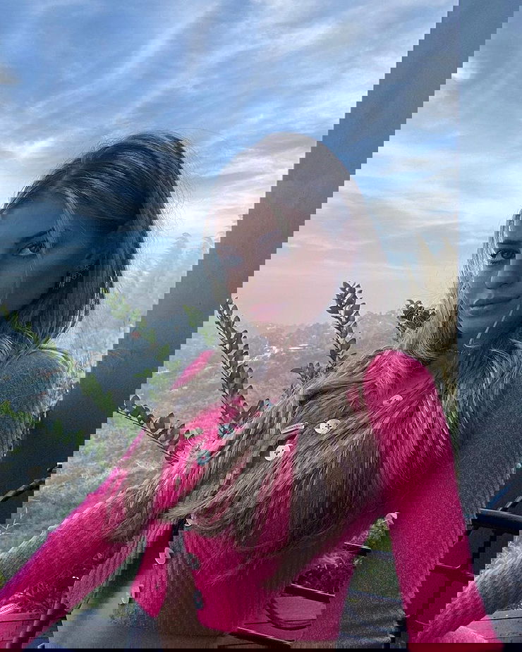 Eliana Jones picture