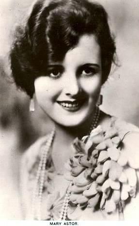 Audrey Hepburn image