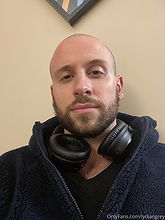 Lydian Grey pictures and photos