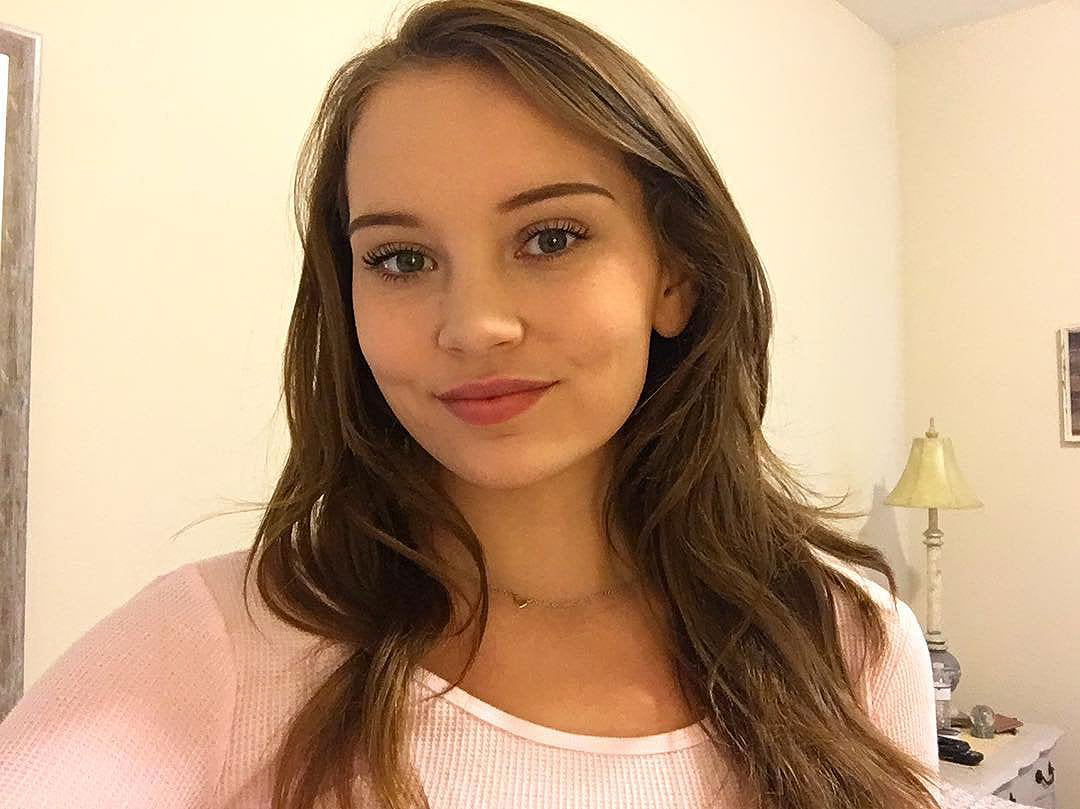 Picture of Taylor Darling