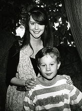 Sherri Stoner pictures and photos