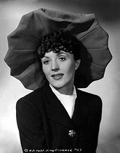 Kay Linaker pictures and photos