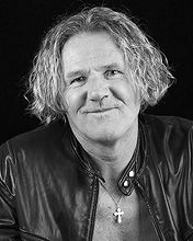 Ross McKinnon pictures and photos