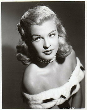 Peggy Knudsen