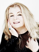 Inge Jaklyn pictures and photos