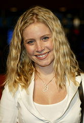 Alana Austin pictures and photos