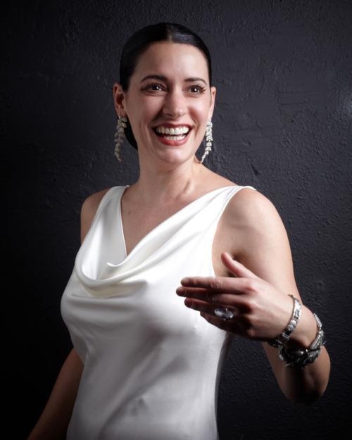 Ellen Stratton image