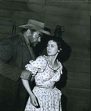 Elen Willard pictures and photos