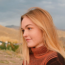 Anna Hoffman pictures and photos