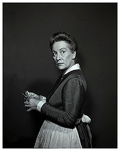 Katherine Warren pictures and photos