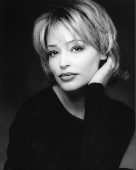 Clare Hoak image