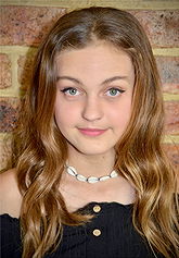 Summer Robertson pictures and photos