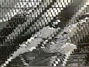 Ruth Warren pictures and photos