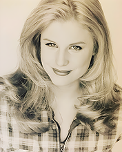 Alison MacInnis pictures and photos
