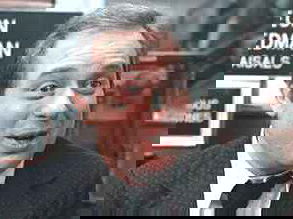 Harry Goz pictures and photos