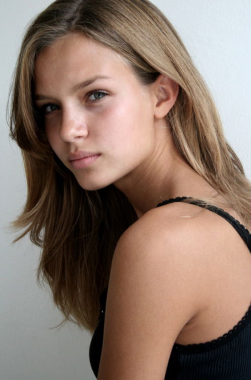 Taylor Warren picture