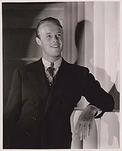 Wayne Morris pictures and photos