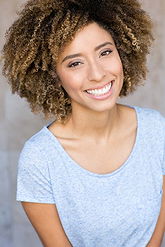 Kira Powell pictures and photos