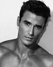 Lucas Gil pictures and photos