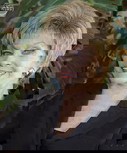 Martha Roth pictures and photos