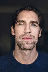 Evan Hart pictures and photos