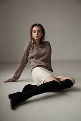 Yana Byk pictures and photos