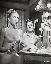 Maggie Wright pictures and photos