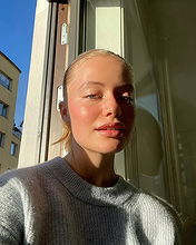 Mina Dale pictures and photos