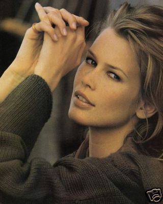 Claudia Schiffer picture