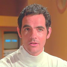 Gary Raymond pictures and photos