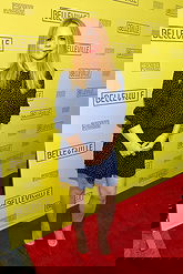 Jessica Barth pictures and photos