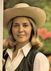 Danielle Volle pictures and photos