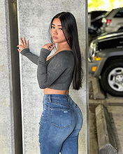 Joy Mei pictures and photos