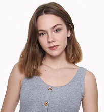 María Mercado pictures and photos