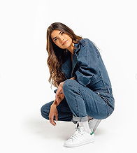 Carlota Bruna pictures and photos