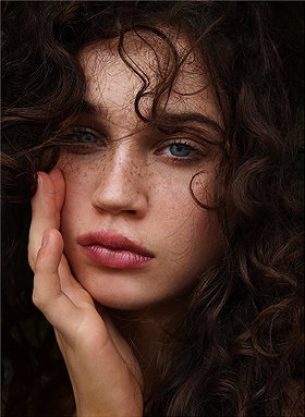 Jilly James