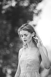 Kate Ri pictures and photos