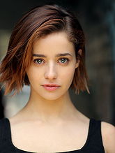 Holly Earl pictures and photos