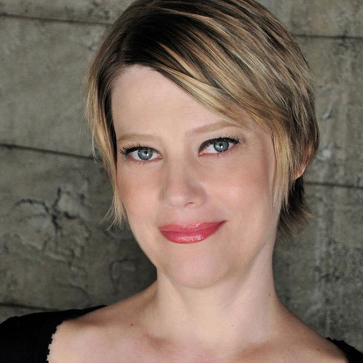 Picture of Kellie Overbey