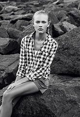 Emma Landen pictures and photos