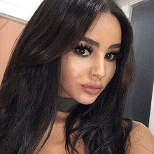 Courtnie Quinlan pictures and photos