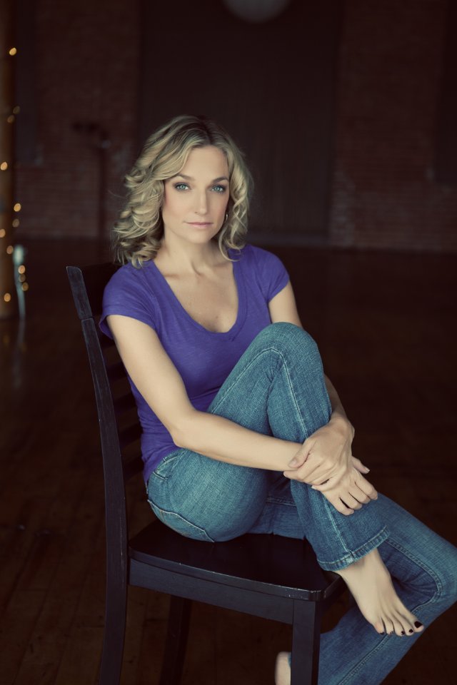 Picture of Maureen Larrazabal